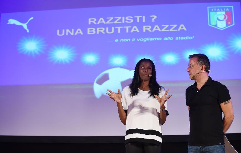 Razzisti? Una brutta razza (Matera) | FIGC Razzisti? Una brutta razza (Matera) | FIGC