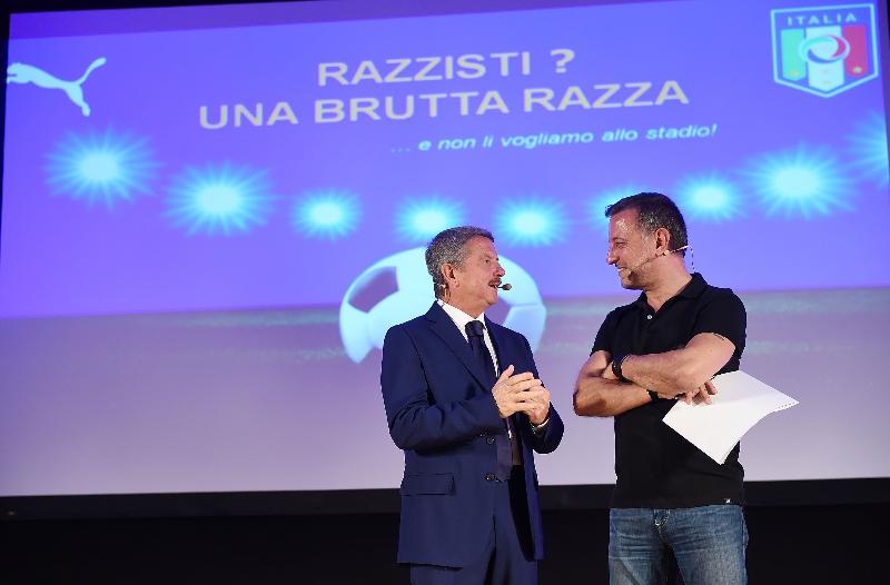 Razzisti? Una brutta razza (Matera) | FIGC Razzisti? Una brutta razza (Matera) | FIGC