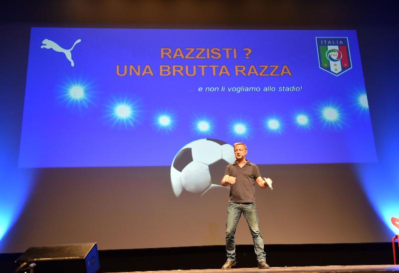 Razzisti? una brutta razza, 26 maggio 2015, tappa di Bari | FIGC Razzisti? una brutta razza, 26 maggio 2015, tappa di Bari | FIGC